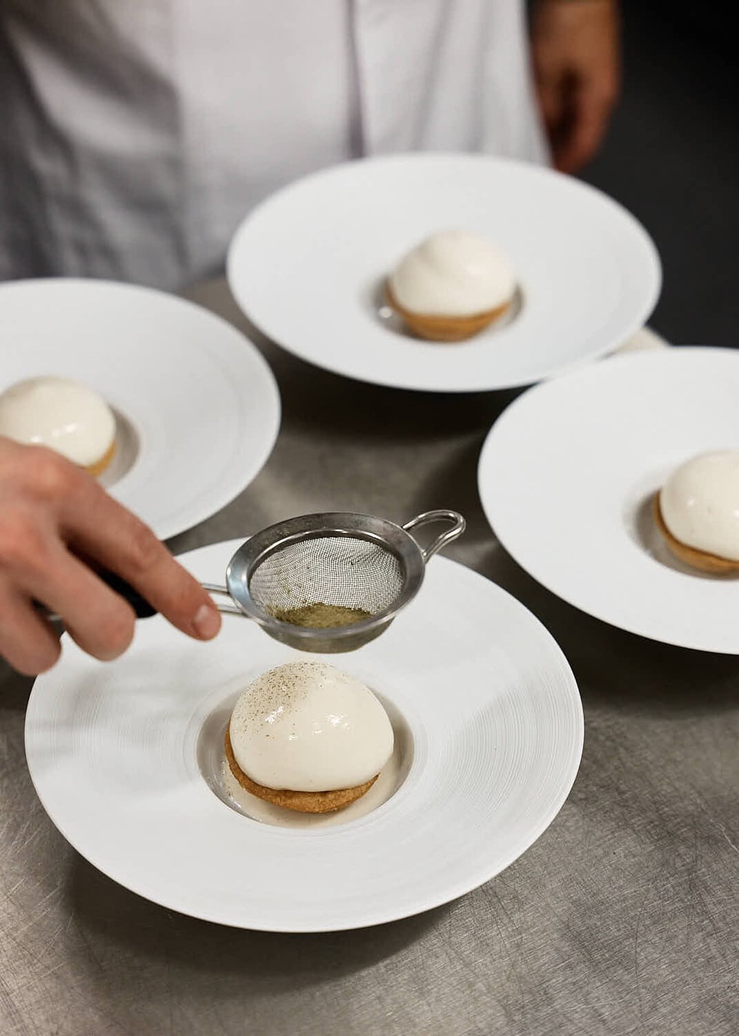 Sternekoch im ZEIK-Restaurant Hamburger Maurizio Oster